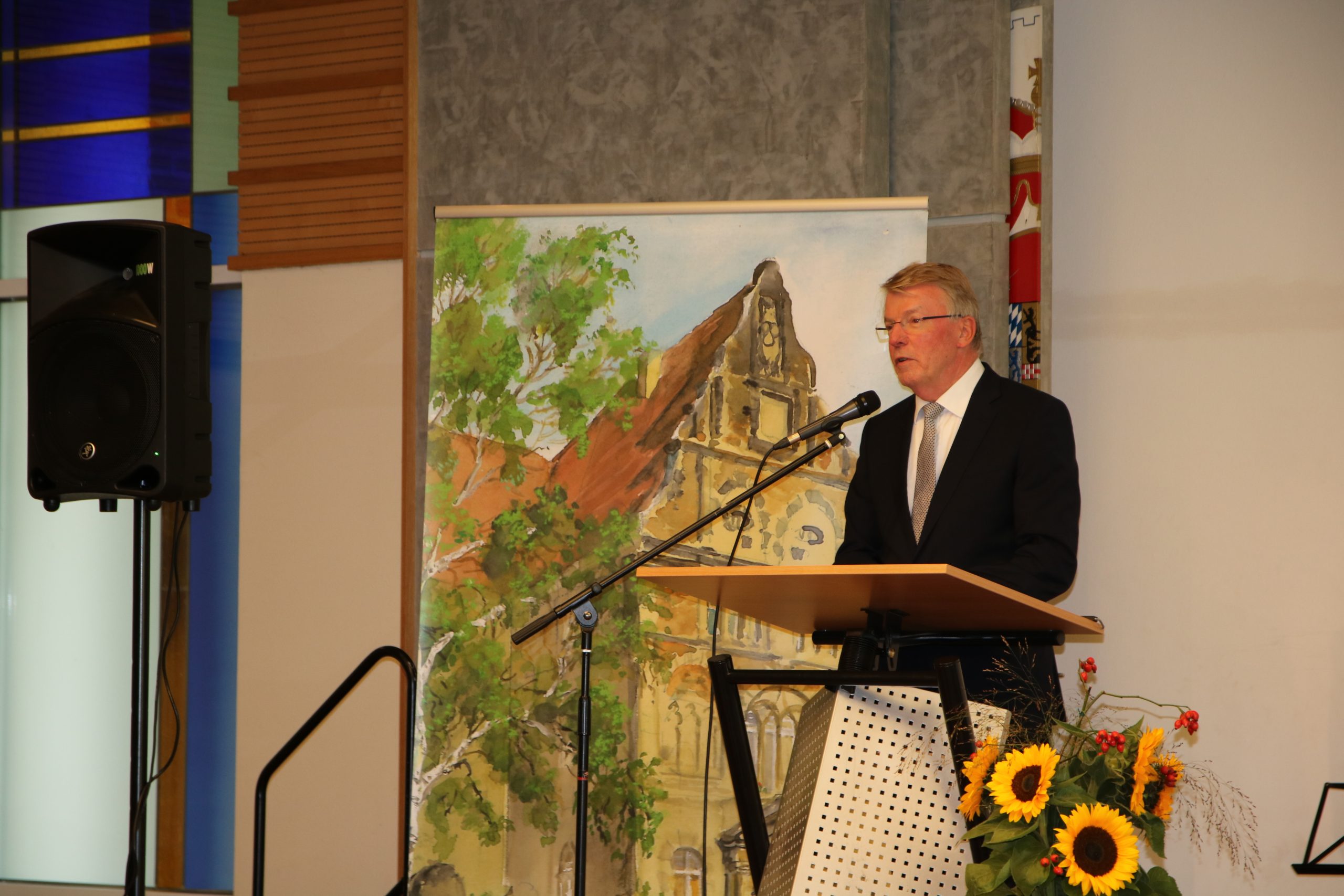 Goodbye, CHG: Schulleiter Stefan Uhlmann wechselt nach Düsseldorf ...