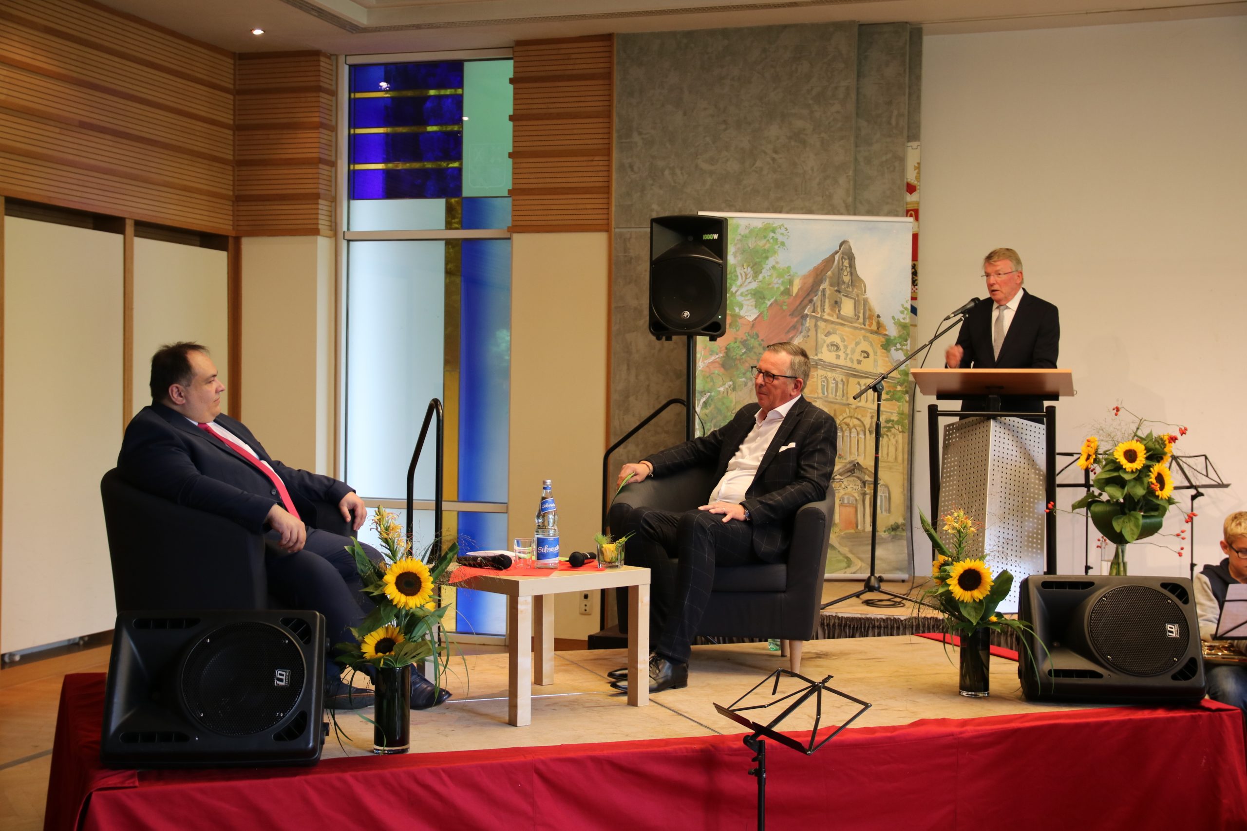 Goodbye, CHG: Schulleiter Stefan Uhlmann wechselt nach Düsseldorf ...