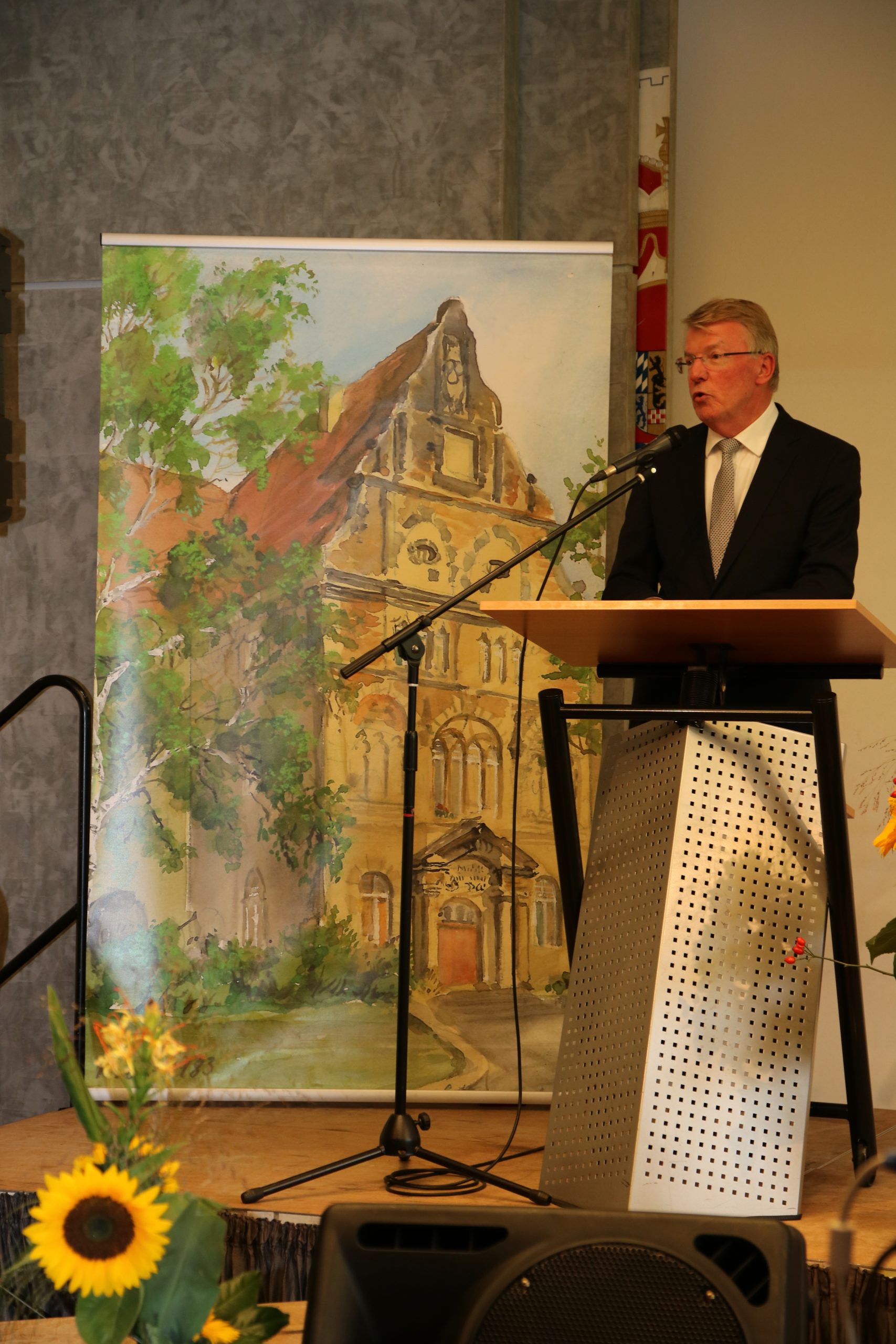 Goodbye, CHG: Schulleiter Stefan Uhlmann wechselt nach Düsseldorf ...