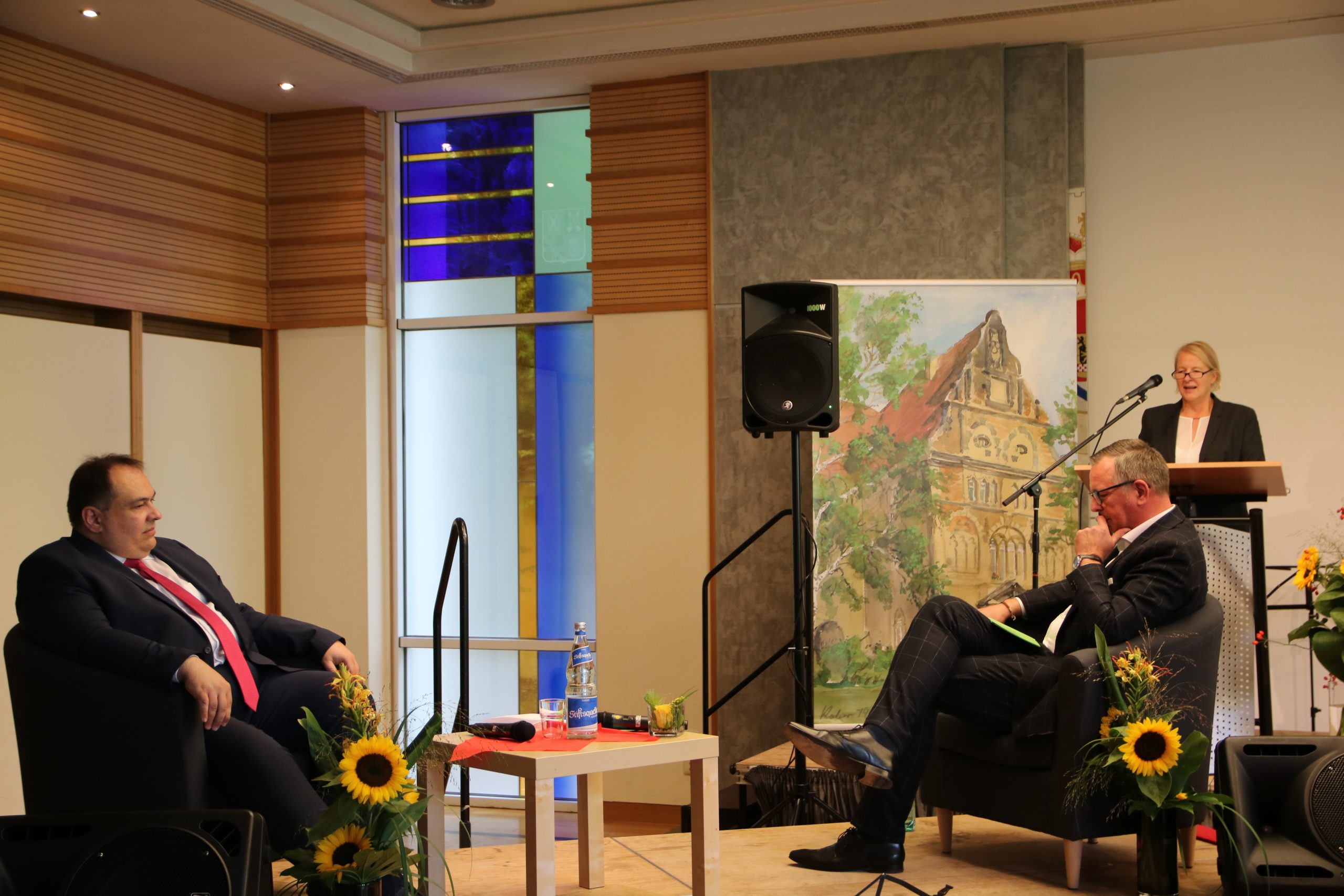 Goodbye, CHG: Schulleiter Stefan Uhlmann wechselt nach Düsseldorf ...