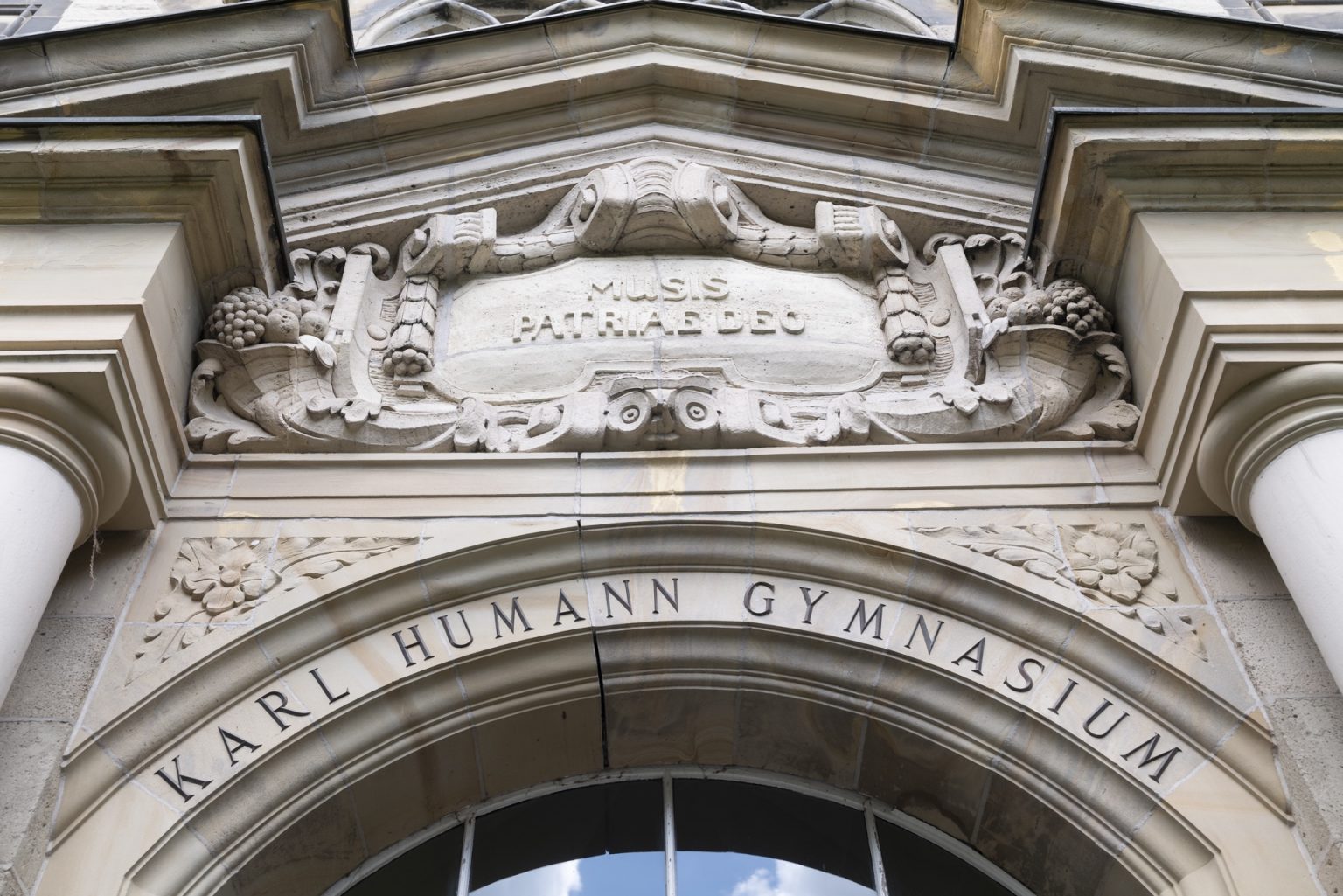 Schulgeschichte - Carl-Humann-Gymnasium Essen